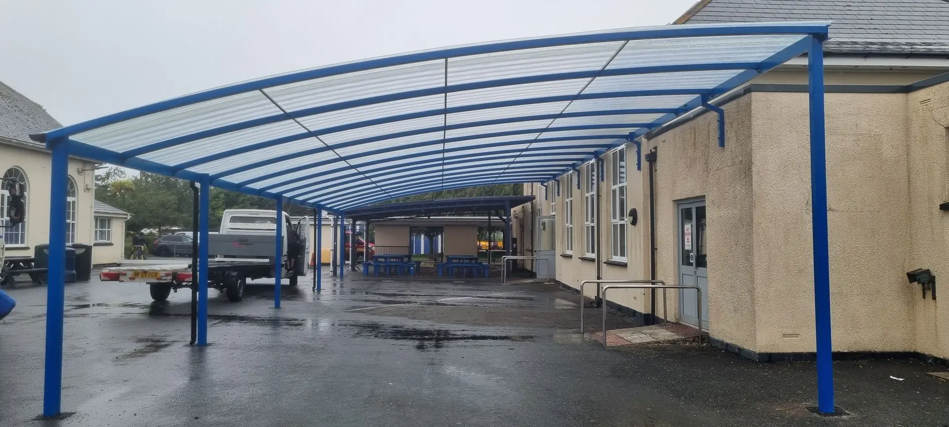 Spacious Half Arch Canopy Installation for School Outdoor Space